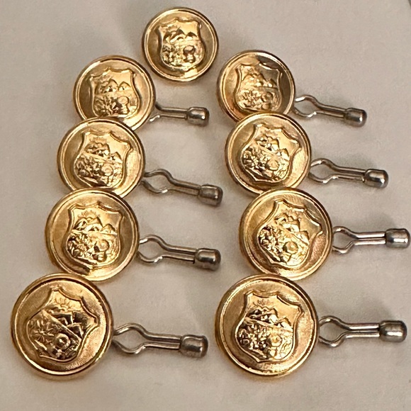 Waterbury Button | Accessories | Vintage Gold Tone State Seal Of Ohio ...
